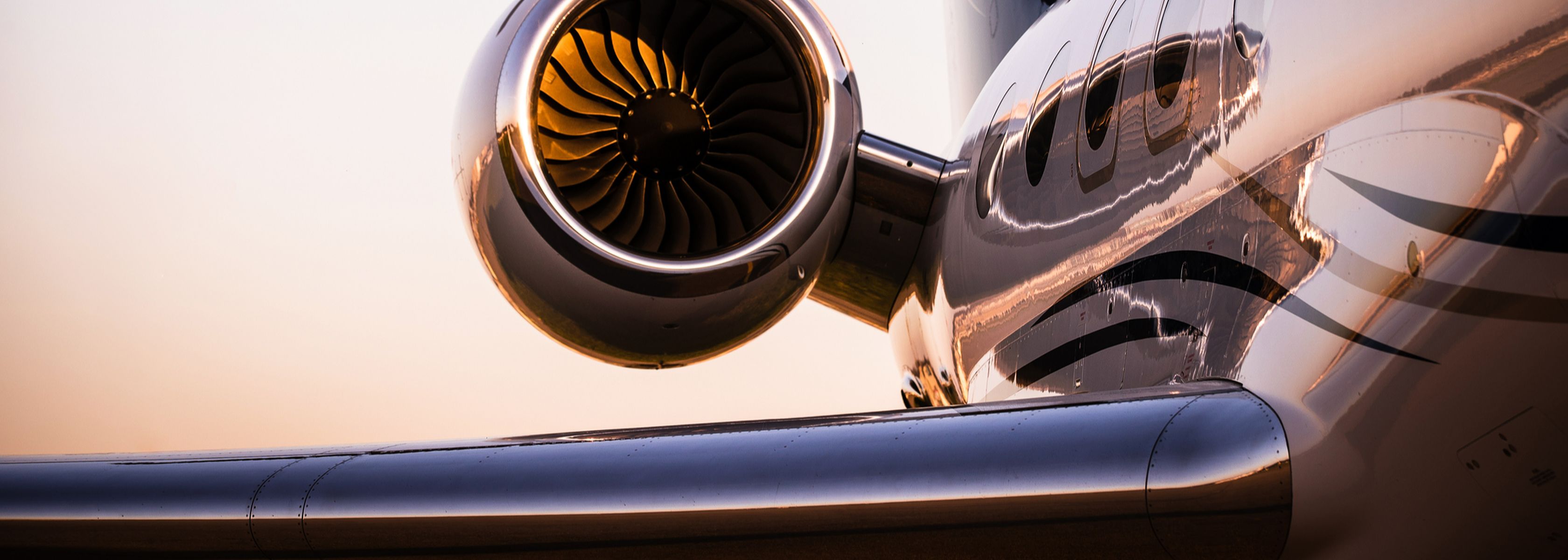 Non-Owned Aviation Aircraft Liability Insurance | Risk Strategies